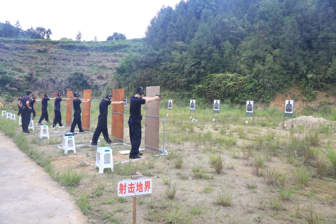 古田公安开展实战射击训练 澎湃号·政务 澎湃新闻 The Paper
