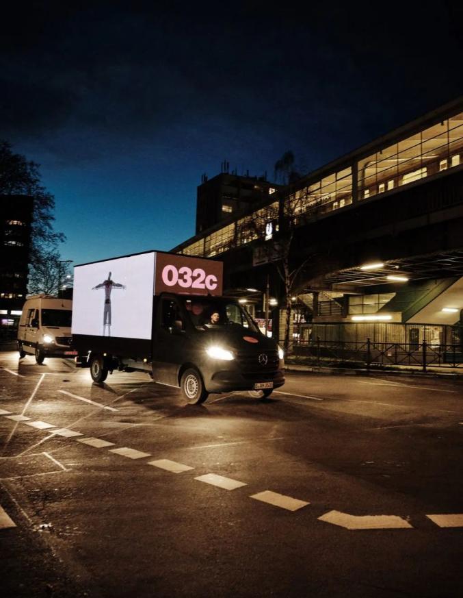 《032c》都20岁了，但你对它了解多少？