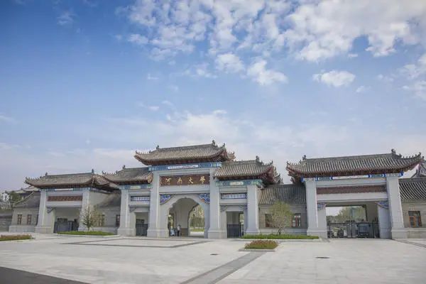迎新生！河南大学郑州校区即将启用eoi 4007
