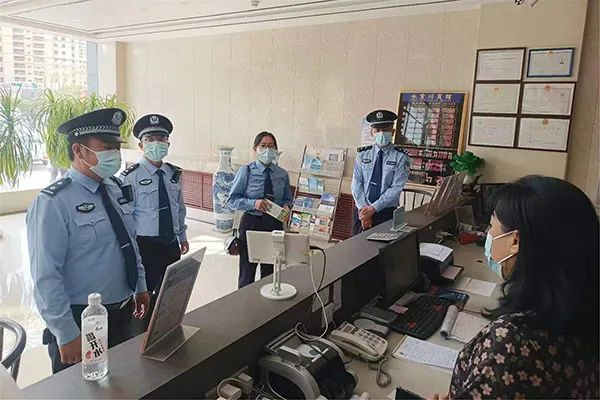 守好未成年人入住旅馆“安全门”——平川公安分局协同区人民检察院开展专项检查 澎湃号·政务 澎湃新闻 The Paper