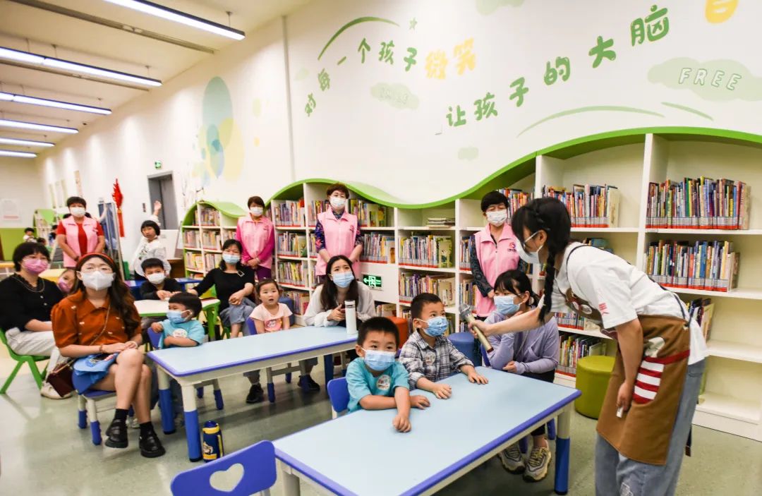 巾帼爱｜1+1+1＞3！前方即将抵达妇儿“一站式”服务站点_澎湃号·政务_澎湃新闻-The Paper