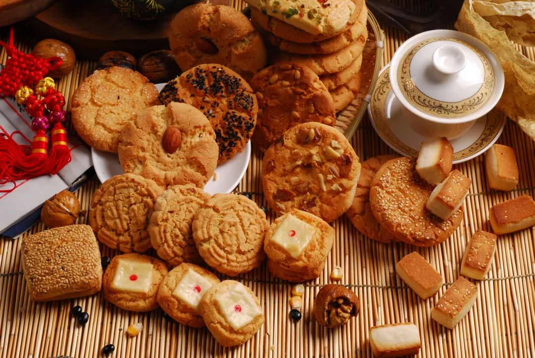 “萨其马”“嘎拉哈”“老疙瘩”，这些竟然都是满语……