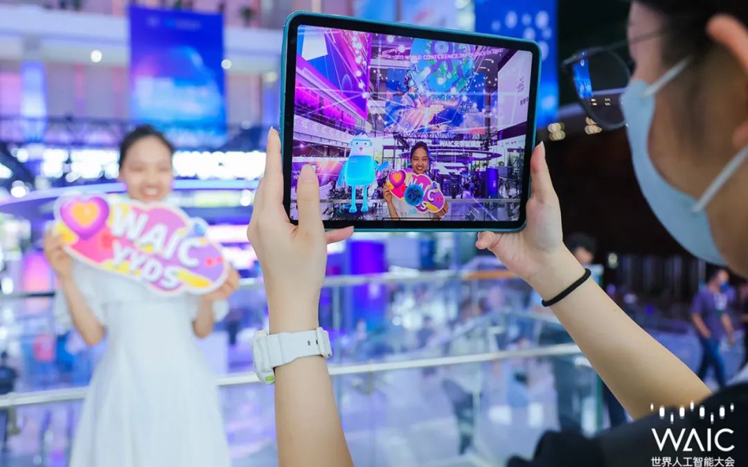 芯片、机器人是流量密码，元宇宙火进AI圈｜WAIC 2022观察_澎湃号·湃客_澎湃新闻-The Paper