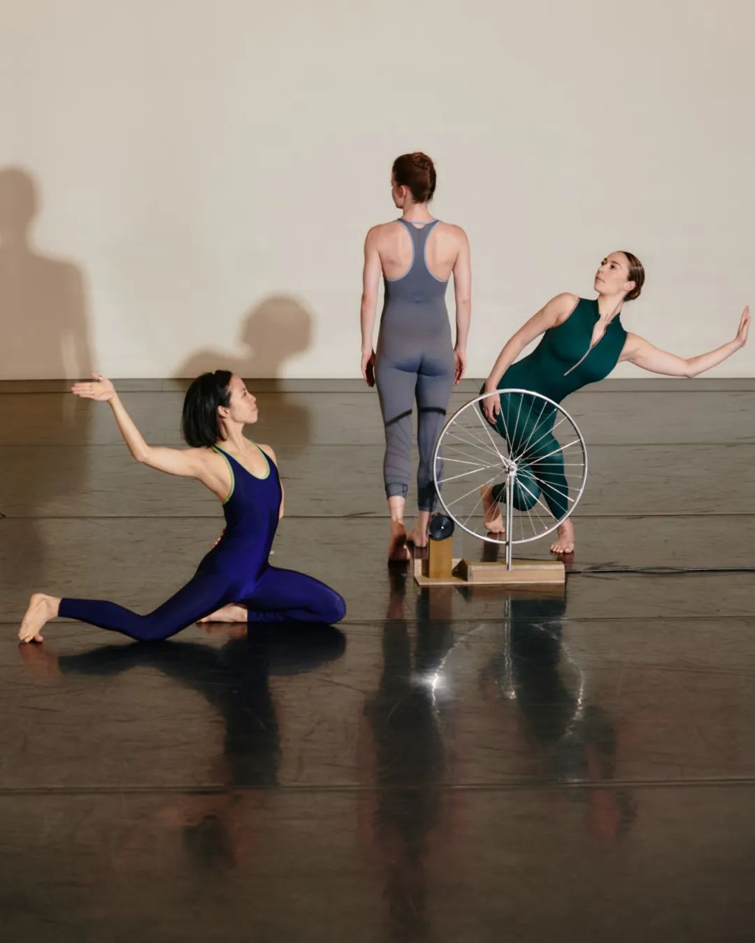 把“静止”编成舞，现代舞大师保罗·泰勒的遗产依旧先锋