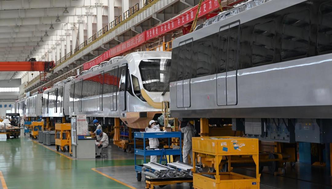 衔接“双机场”！19号线二期列车正式亮相_澎湃号·媒体_澎湃新闻-The Paper