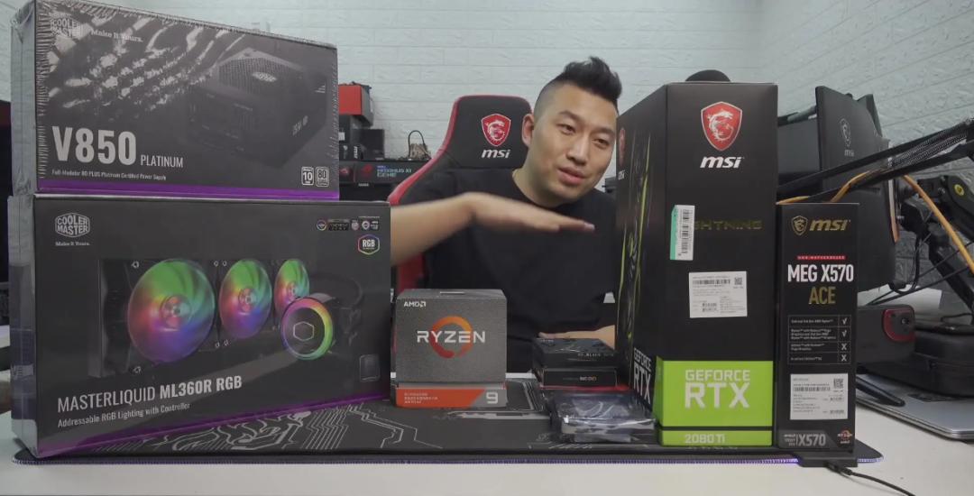 把连线接口全放在主板背面，拥有百万粉的UP主为啥这么干？