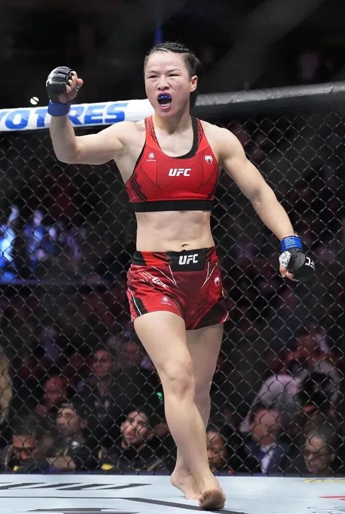 重返巅峰，张伟丽夺回金腰带_澎湃号·湃客_澎湃新闻-The Paper