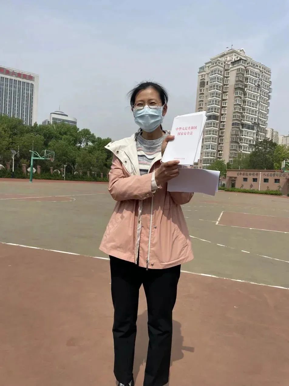 南辛庄司法所组织开展法律进校园暨国家安全教育日宣传活动_澎湃号·政务_澎湃新闻-The Paper