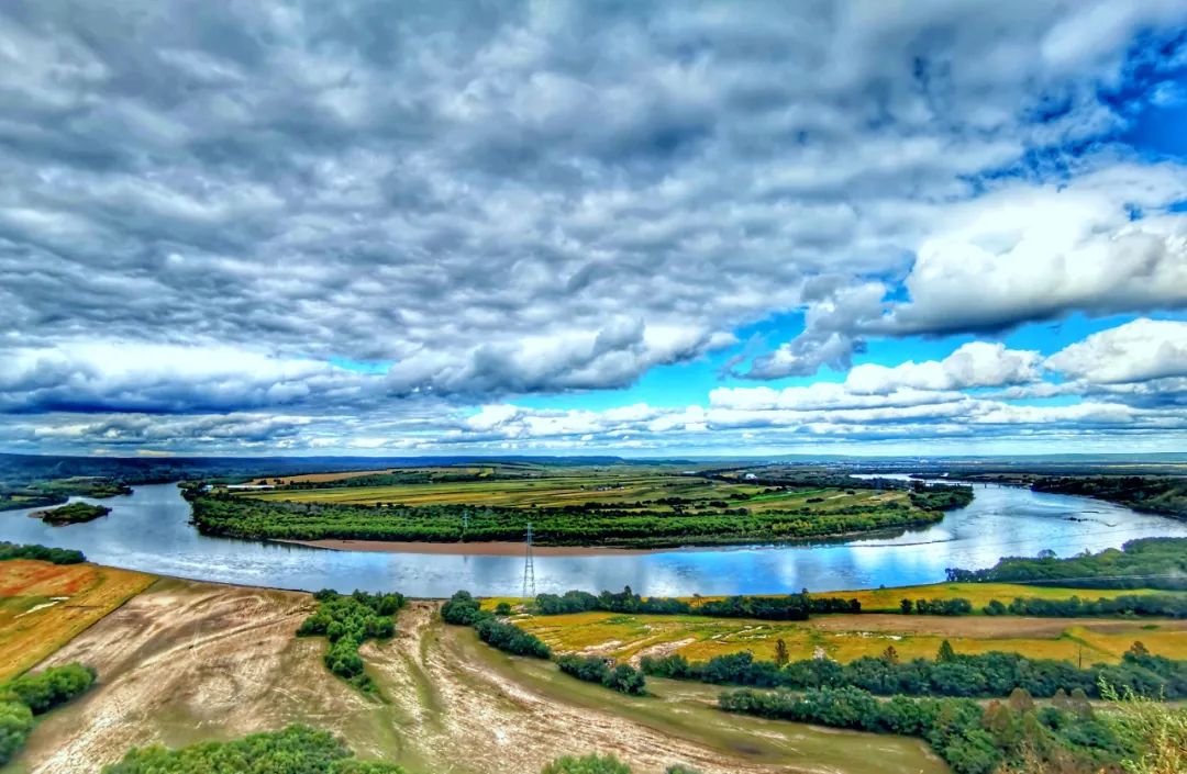 以文塑旅 “景”上添花——呼玛县发展旅游产业亮点扫描