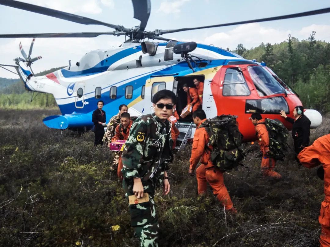 AC313首飞14周年！开启国产大型民用直升机新时代