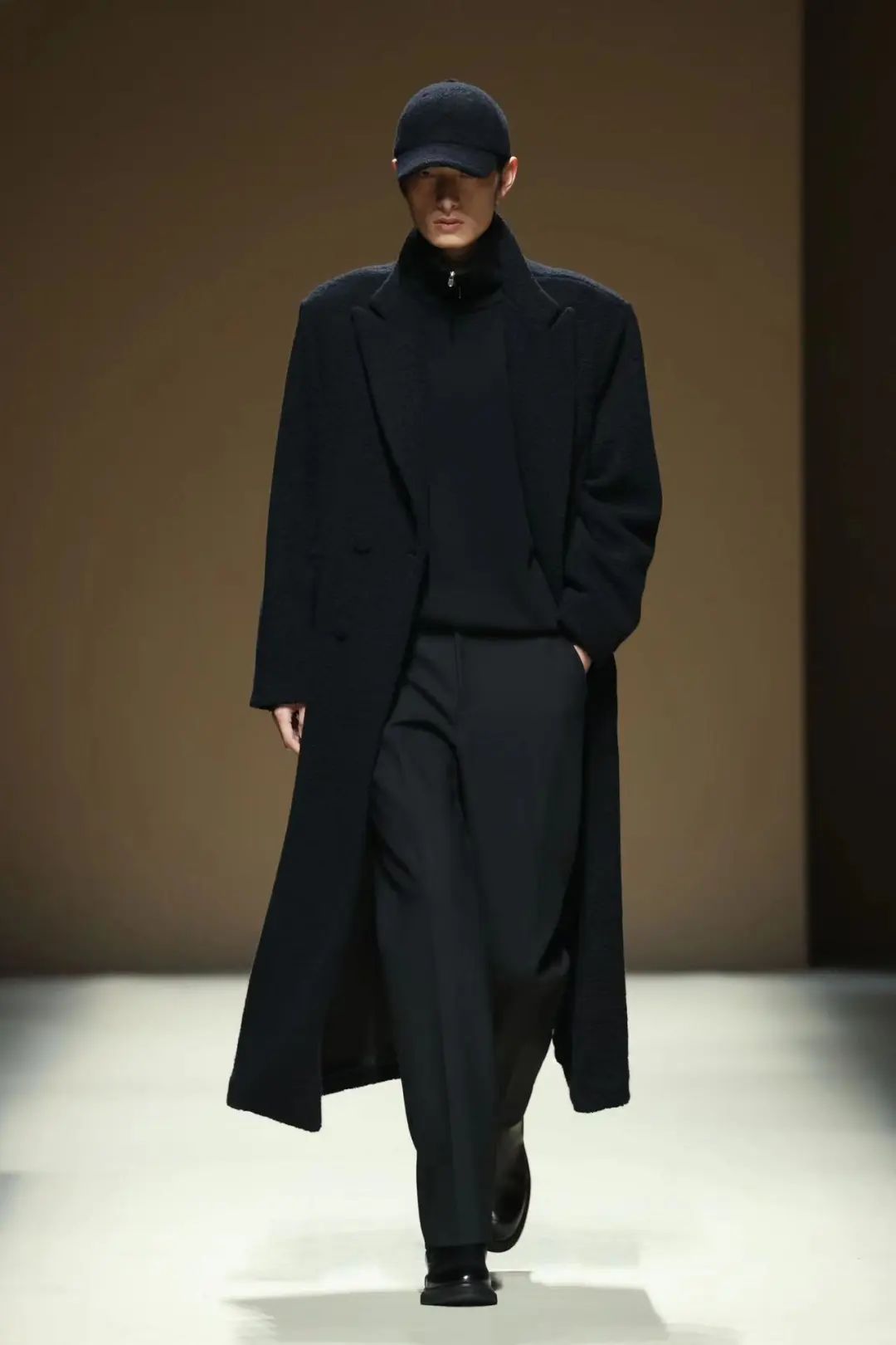 AW24中国国际时装周，独具一格的国潮之风实力开秀_澎湃号·湃客_澎湃新闻-The Paper