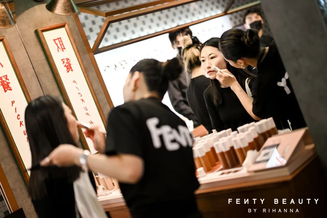 “FENTY BEAUTY ALLEY”限时快闪体验空间首登上海静安_澎湃号·政务_澎湃新闻-The Paper