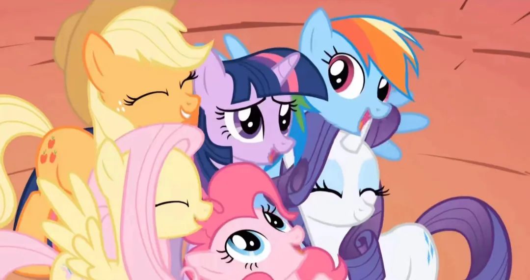 “小马宝莉卡16万一张”，这个世界终究是癫了_澎湃号·湃客_澎湃新闻-The Paper