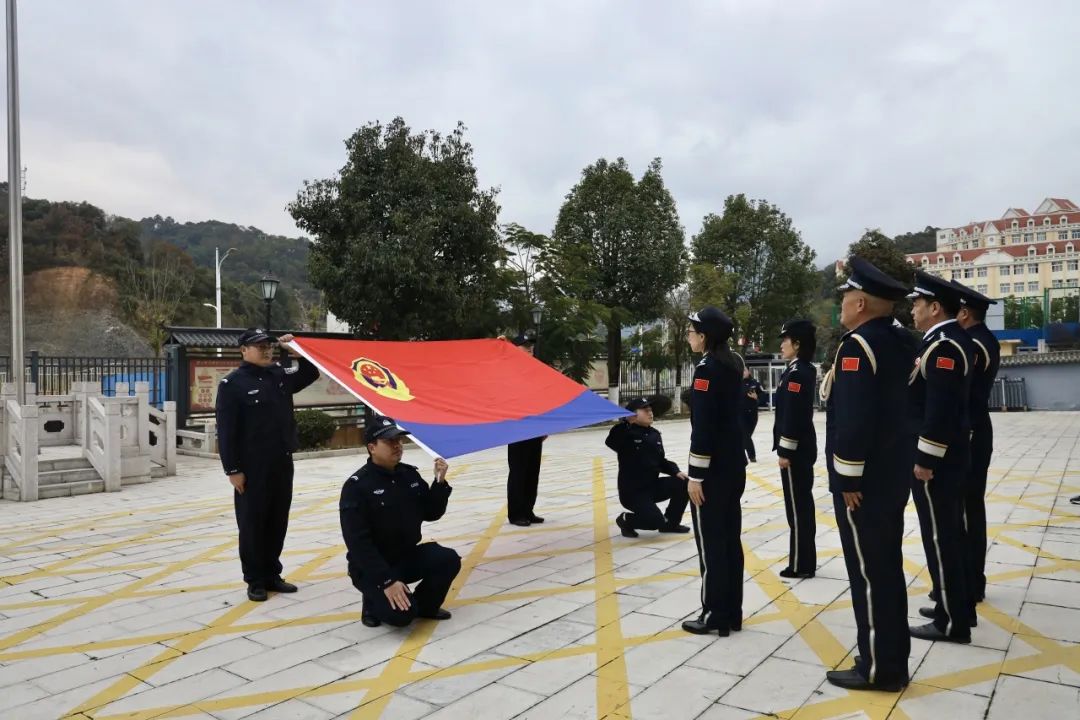 你好，警察节 | 1月10日法院里的别样风“警”_澎湃号·政务_澎湃新闻-The Paper