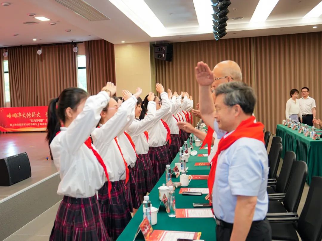 市荣誉军人疗养院与市光学校联合举办“红星闪耀”红色主题活动_澎湃号·政务_澎湃新闻-The Paper