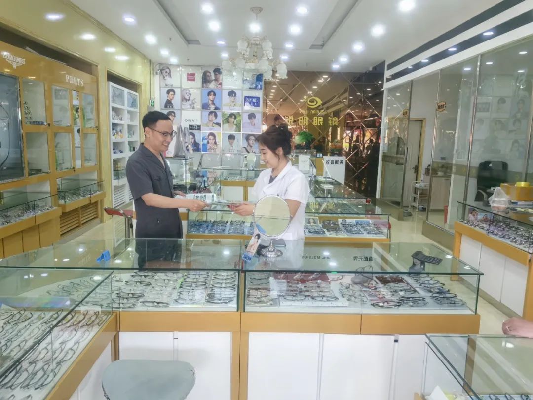 世界环境日丨高新法院开展专题普法活动 守护绿水青山_澎湃号·政务_澎湃新闻-The Paper