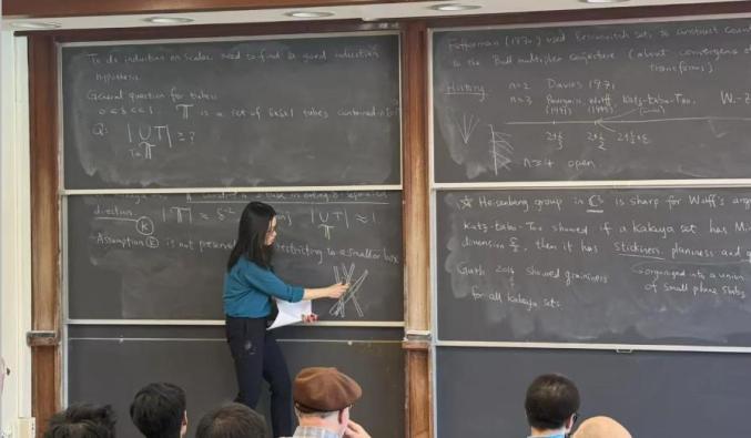 韦东奕连听3天讲座，这位女教授该有多厉害？_澎湃号·媒体_澎湃新闻-The Paper