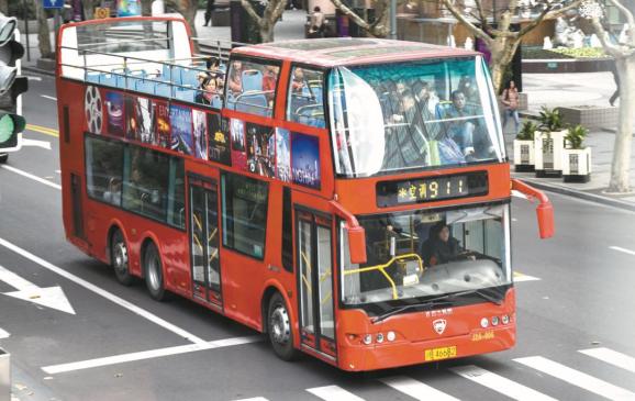 这路公交车，被懂经的上海人当作了观光车_湃客_澎湃新闻-The Paper